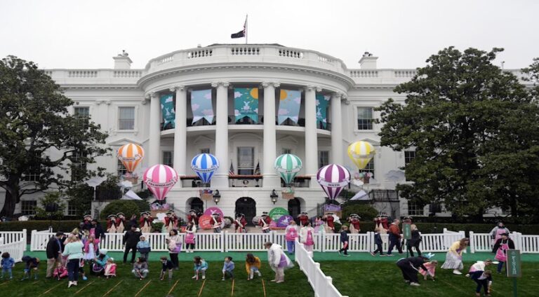 Thousands to Flock to White House for Easter Egg Roll - American ...
