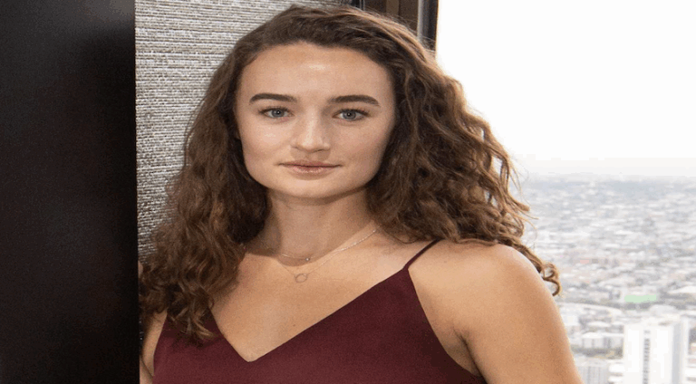 ‘The Walking Dead’ Actress Kelley Mack Dies at 33, Fans Mourn Sudden ...